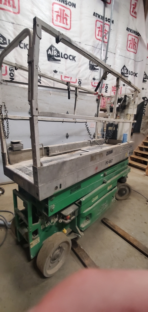 JLG 2030ES Scissor Lift | Delcor Equipment